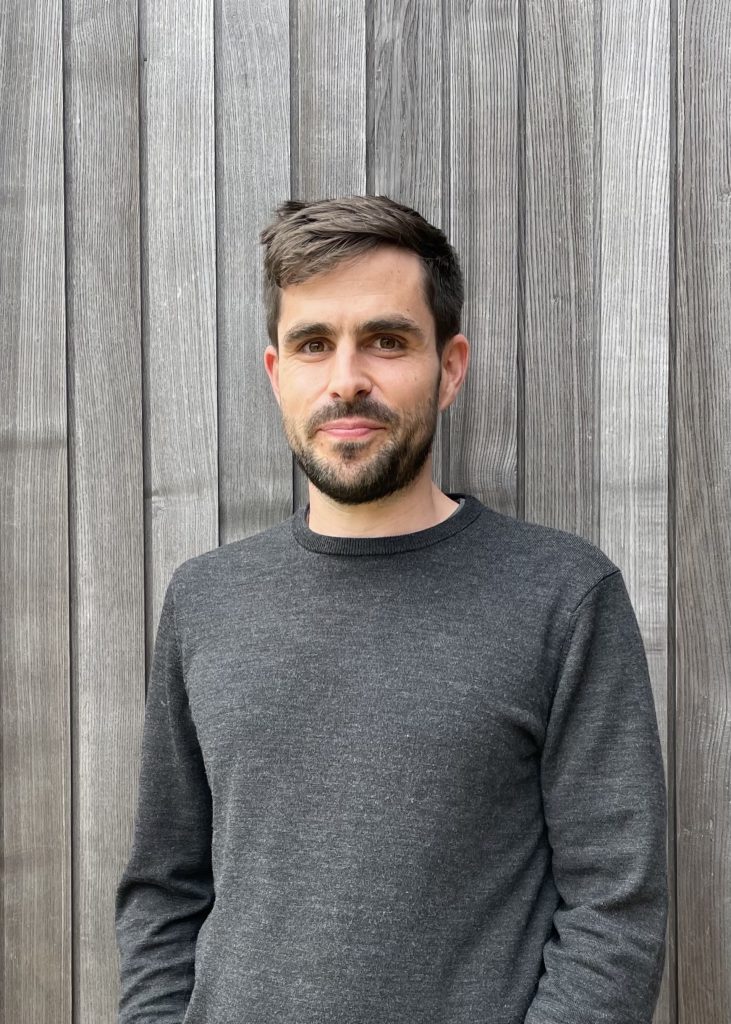 Simon - Charlie Luxton Design